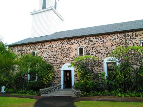 Mokuaikaua Hawaii's First Christian Church | Sea Paradise